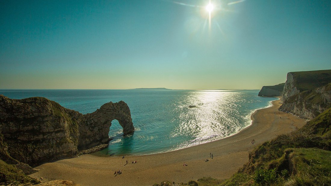 The 18 Best Beaches in Dorset | Away Resorts Beach Holidays