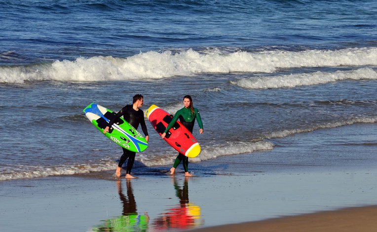 19 of the Best Surfing in Dorset Hotspots | Away Resorts