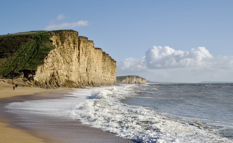 The 18 Best Beaches in Dorset | Away Resorts Beach Holidays