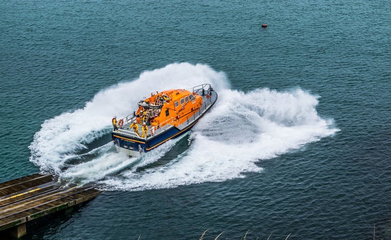 The Best Guide to Lizard Point in Cornwall | Away Resorts