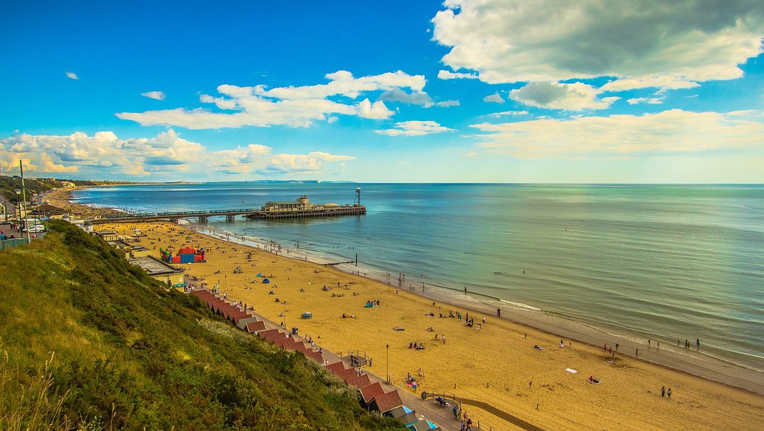 The 24 Best Sandy Beaches in the UK | Away Resorts