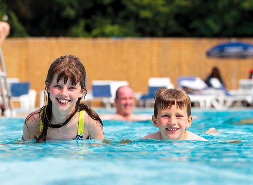 Facilities | Sandy Balls | Away Resorts