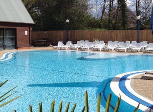 Facilities | Sandy Balls | Away Resorts