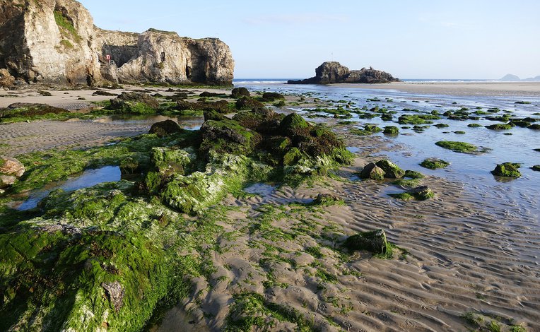 Outdoor Swimming Pools in Cornwall | Away Resorts