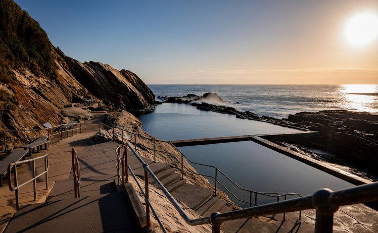 Outdoor Swimming Pools in Cornwall | Away Resorts