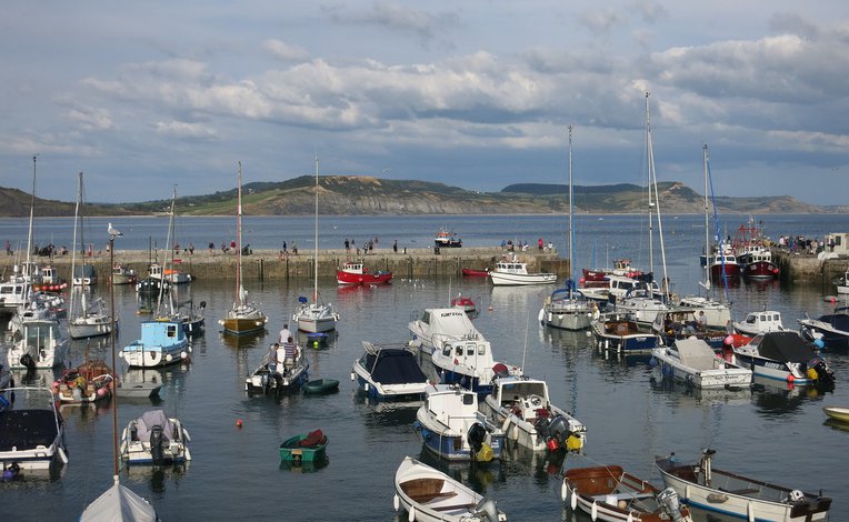 The Top 12 Boat Trips in Dorset to Experience | Away Resorts