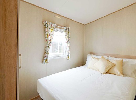 Mersea Island Accommodation | Ways To Stay | Away Resorts