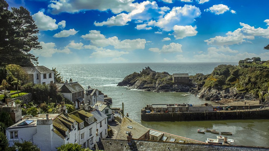 10 Reasons to Visit Cornwall in May and June | Away Resorts