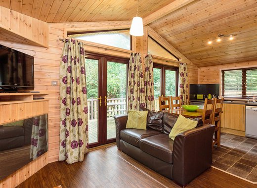 Lodge Holidays & Breaks UK | Luxury Lodge Accommodation
