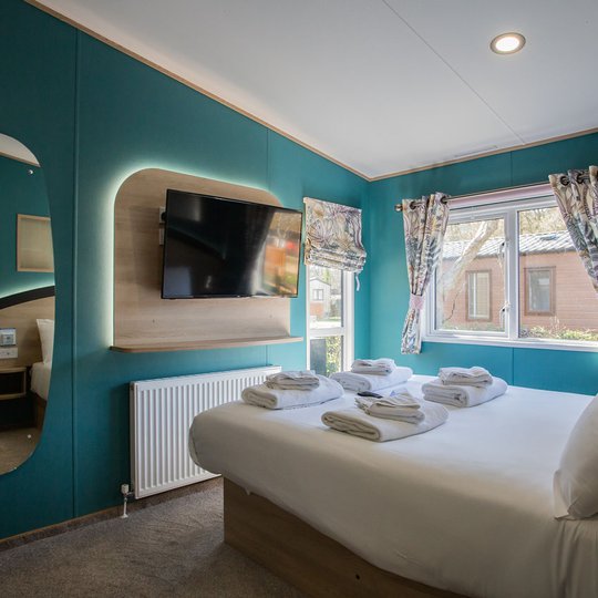 Burst of Blue | Accommodation | Exclusive to Away Resorts