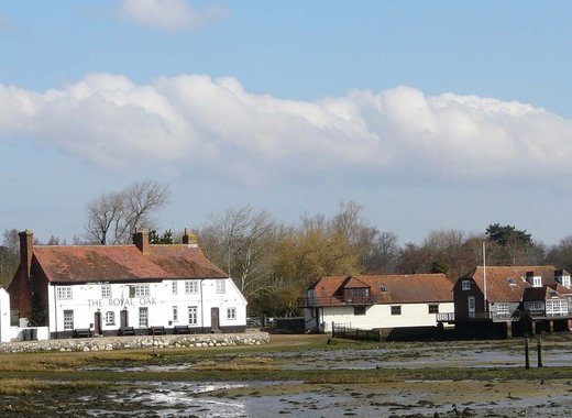 Holiday Parks in Hampshire | Caravan Holidays | Away Resorts