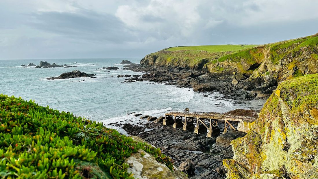 The Best Guide to Lizard Point in Cornwall | Away Resorts