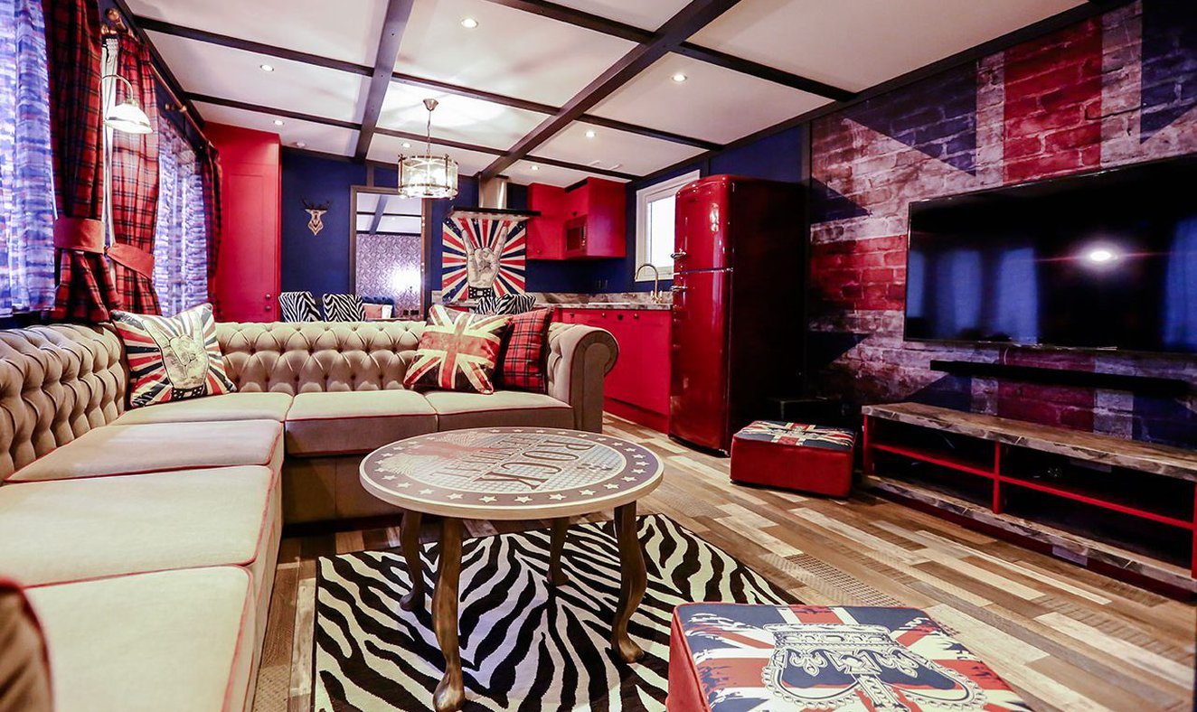 Exclusive Rockstar | Ways to Stay | Away Resorts