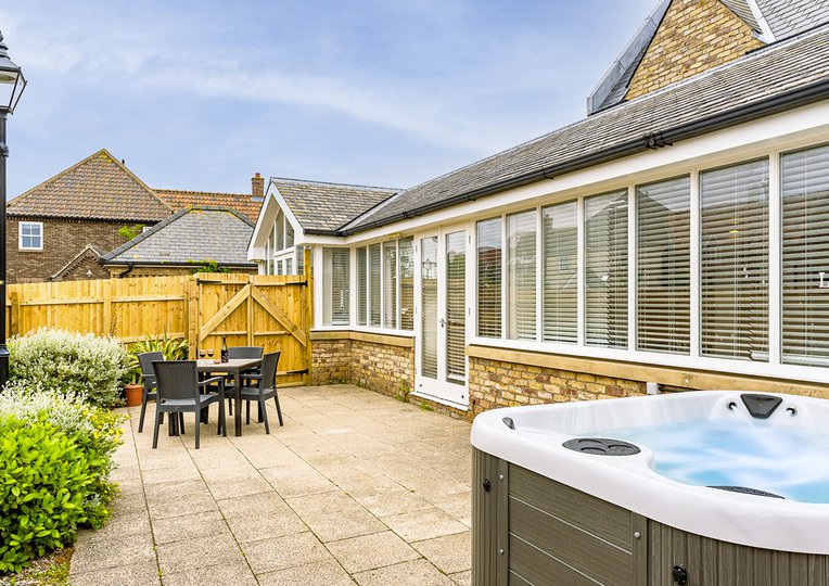 Exclusive Cottage | Bay Filey, Yorkshire | Ways to stay | Away Resorts