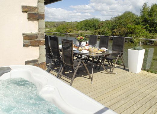 Accommodation | Retallack | Away Resorts