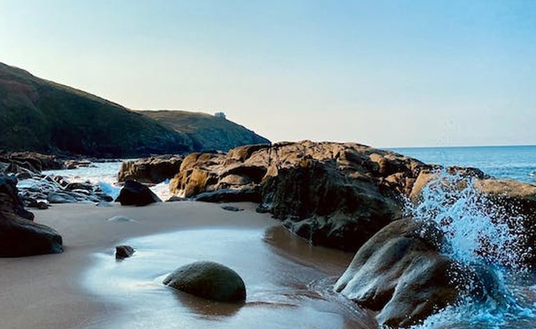 Top 15 coves in Cornwall | Hidden Coves | Away Resorts